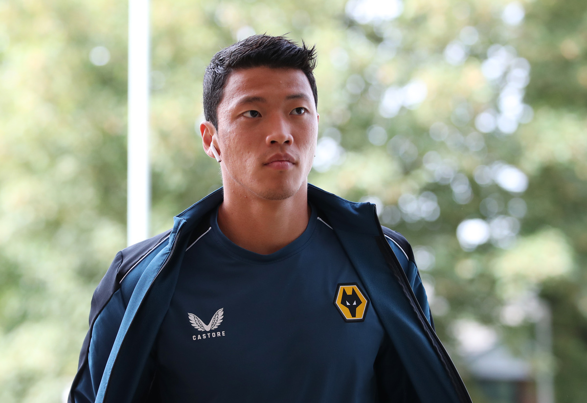 Leeds United have held talks to sign Hwang Hee-chan after Gakpo twist