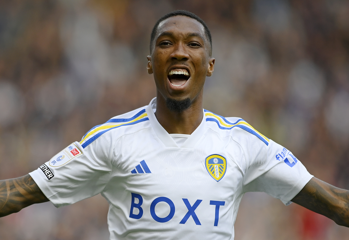 Leeds United ace sends message to Chelsea star after Thursday update