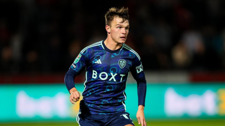 Leeds United update drops regarding Jamie Shackleton