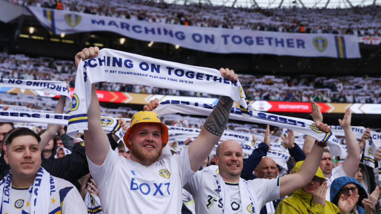 Adam Pope reacts to 'incredible' moment he saw in Leeds United win v ...