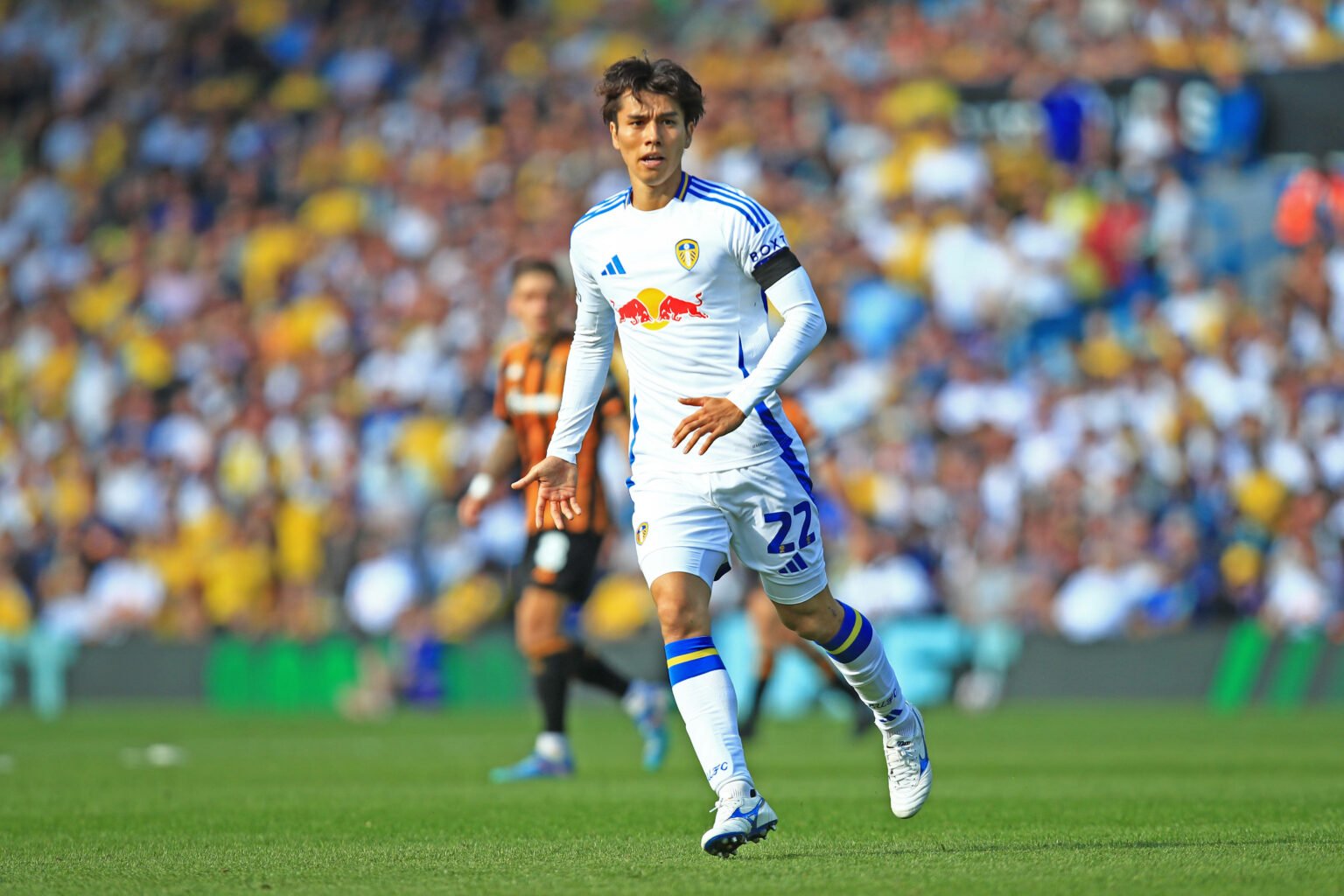 Leeds footage emerges as staff pulls players away from angry Sheffield United fan