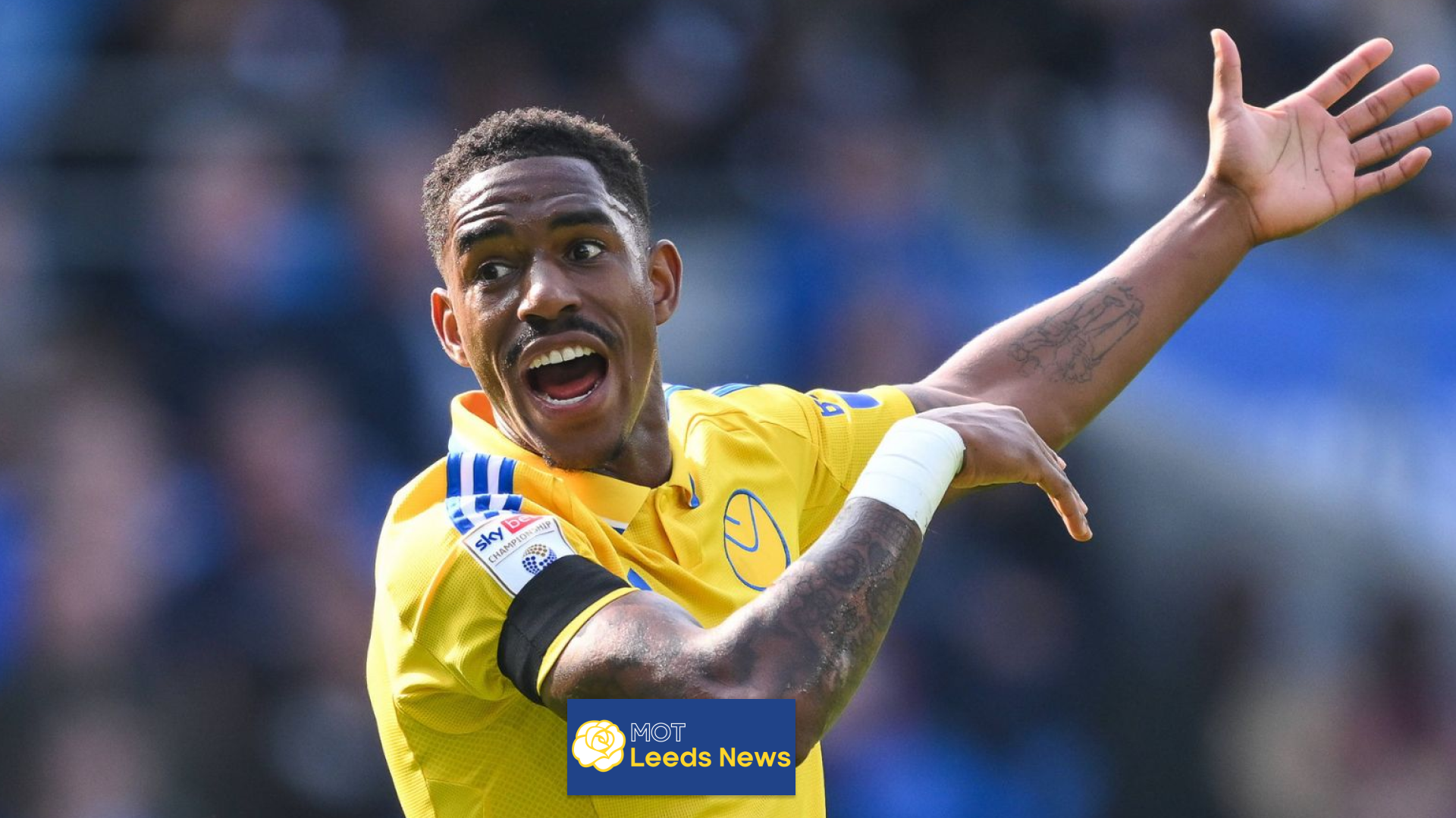 Junior Firpo contract update emerges from Spain after Leeds United scenes